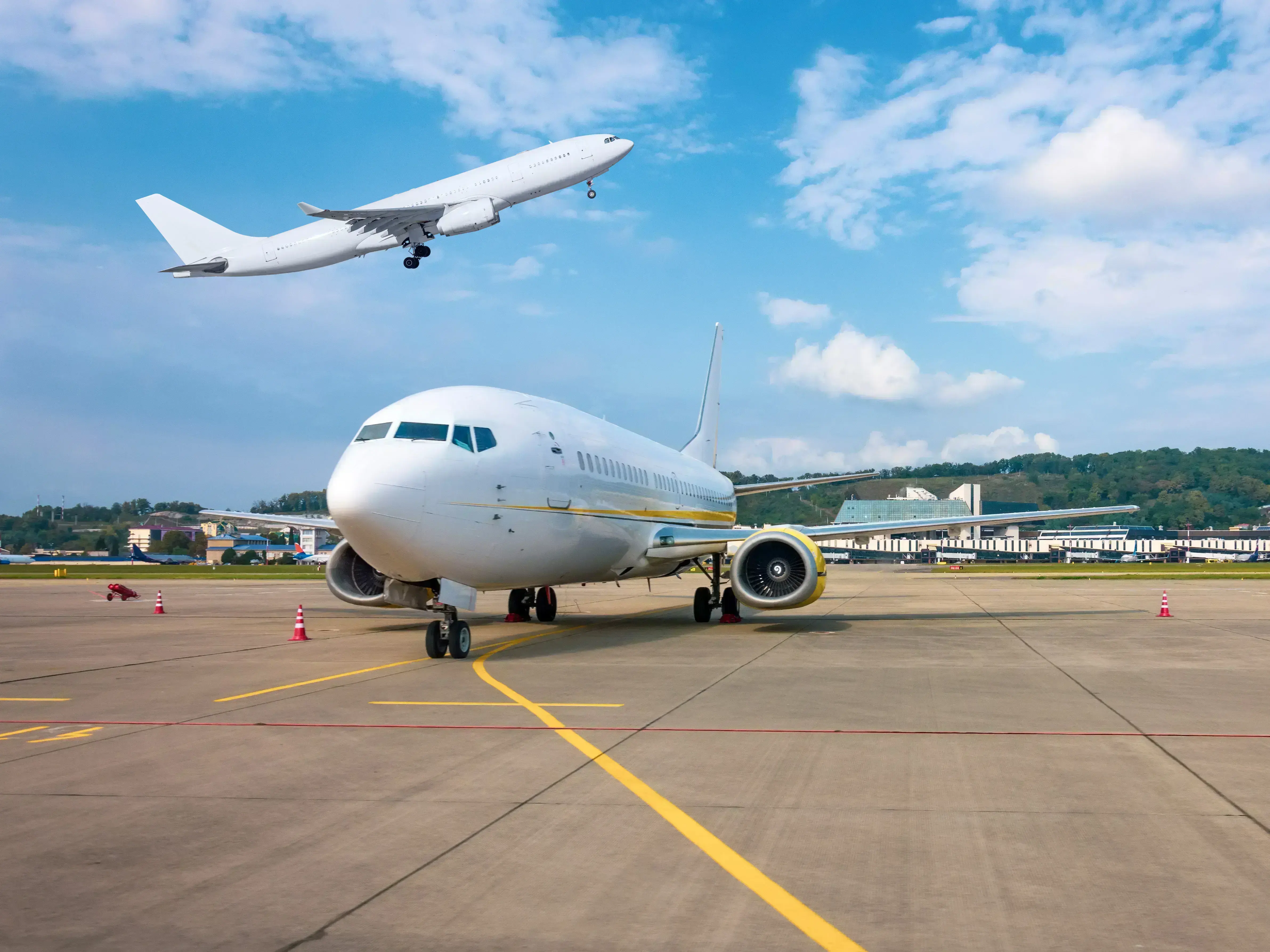 Dynamic Airport Database - Obstacles, NOTAMs, EOPs - Flygprestanda